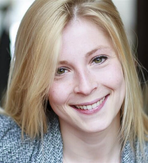 Fanny Dreiss | Wiki Doublage France | Fandom