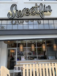 Sweetfin Poké with Payman Benz | Doughboys Wikia | Fandom