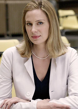 Amber Volakis | Dr House Wiki | Fandom