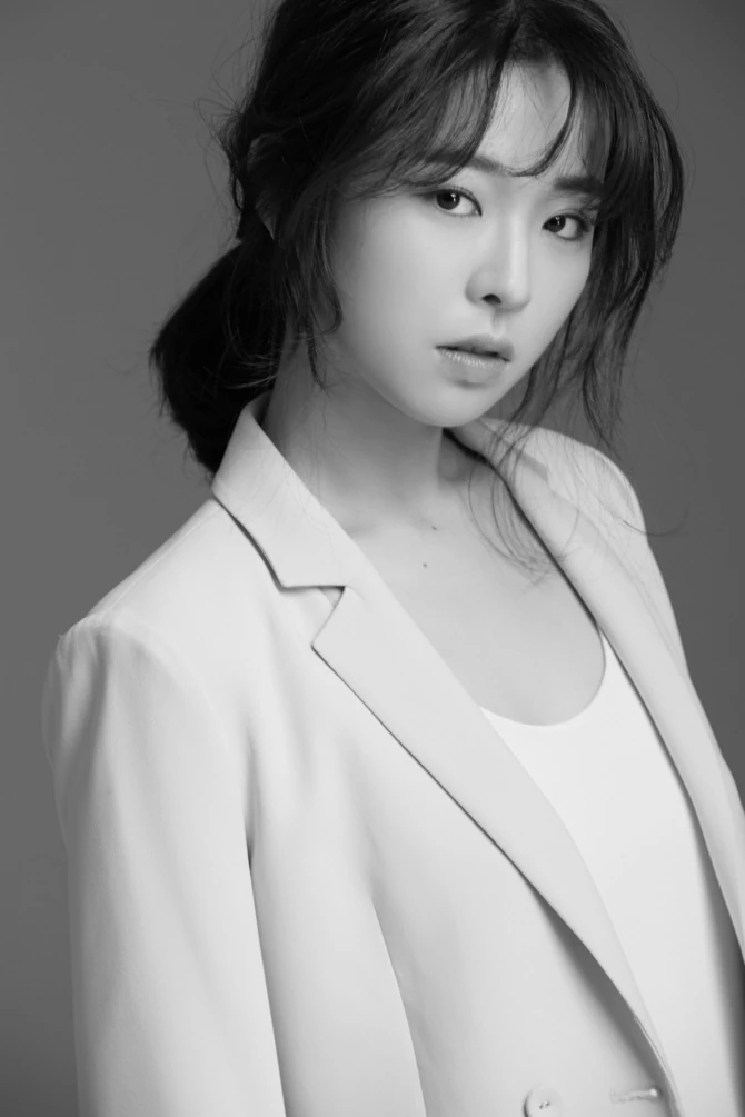 Han Yi Su | Wiki Drama | Fandom