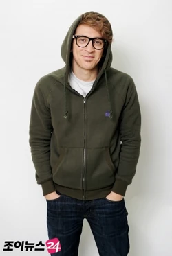 Brad Moore | Wiki Drama | Fandom