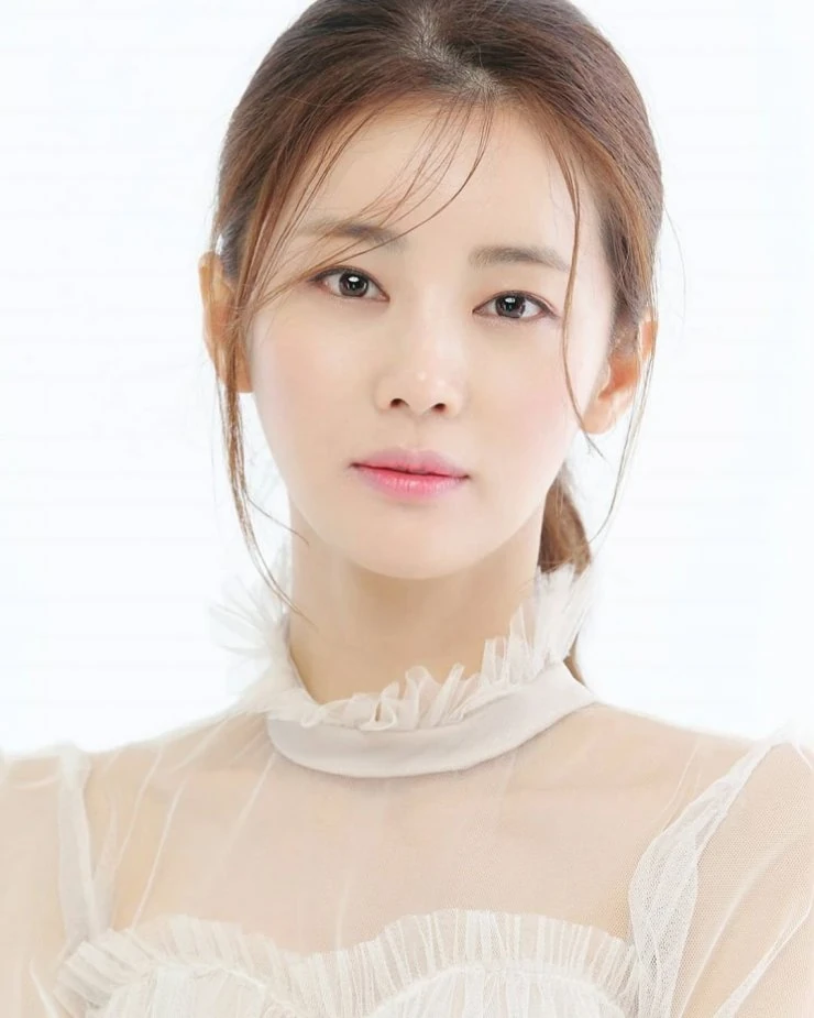 Lee Ga Ryeong | Wiki Drama | Fandom