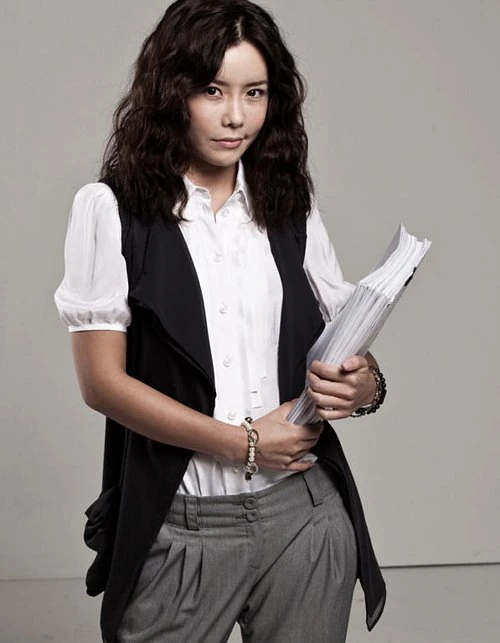 Shin Yi | Wiki Drama | Fandom