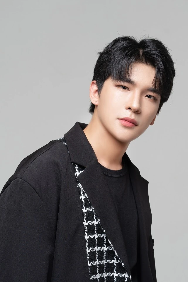 Kim Dong Wook (1992) | Wiki Drama | Fandom