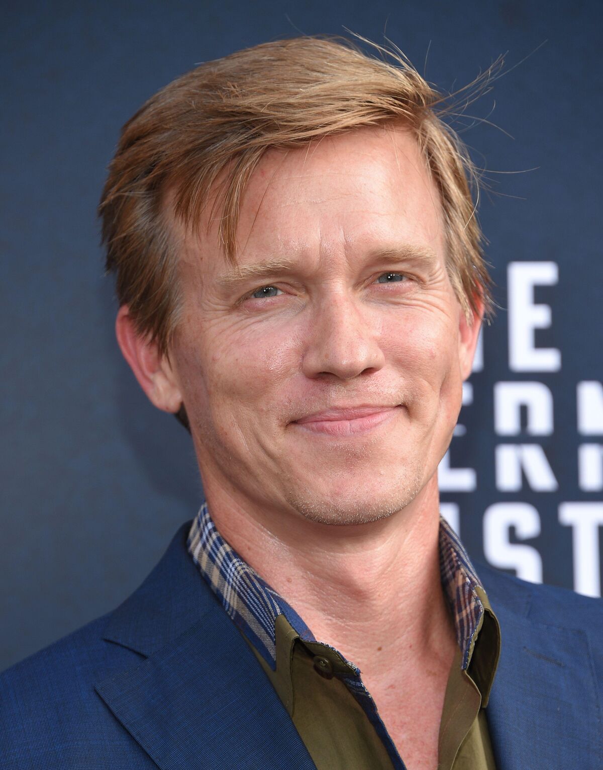 Warren Kole Yellowjackets Wiki Fandom