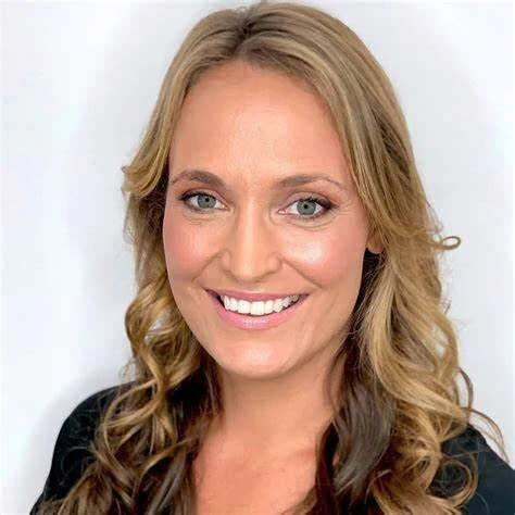 Lindsay Smith | Dream Fiction Wiki | Fandom