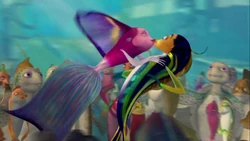 Shark Tale Lola And Oscar Kiss