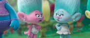 Queen Barb | Dreamworks Animation Wiki | Fandom