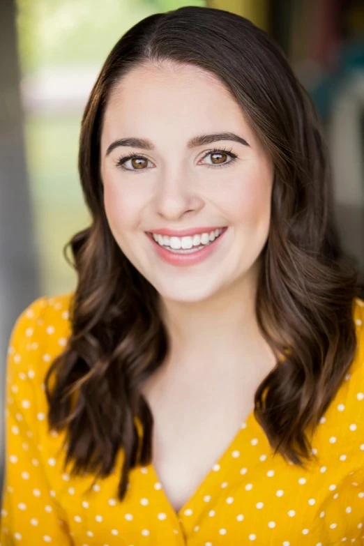 Taylor Fono | Dubbing Wikia | Fandom