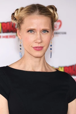 Meredith McCoy | Dubbing Wikia | Fandom