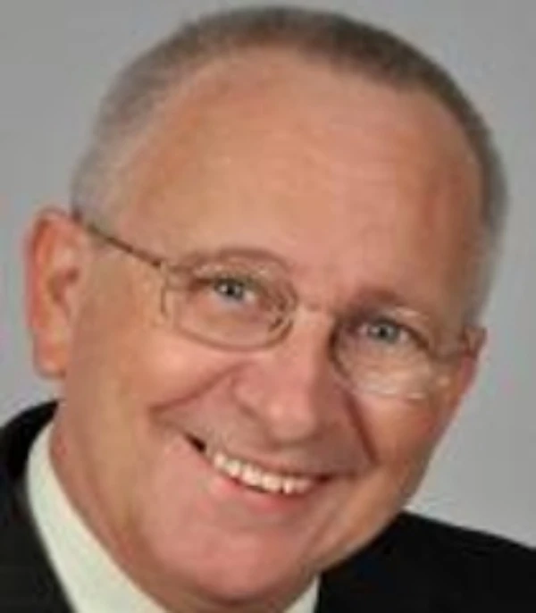 Ralph Ehntholt | Dubbing Wikia | Fandom