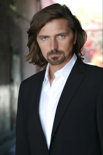 Robin Atkin Downes | Dubbing Wikia | Fandom