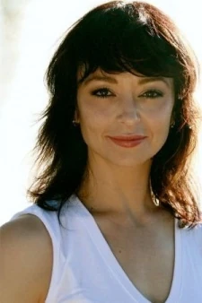 Sarah Strange | Dubbing Wikia | Fandom