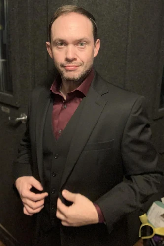 Jon Bailey | Dubbing Wikia | Fandom