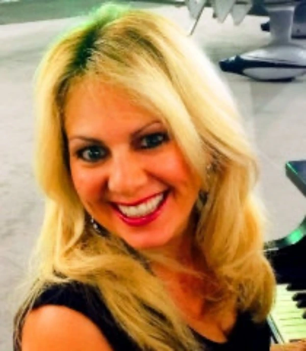 Sian Taylor | Dubbing Wikia | Fandom