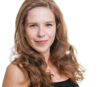 Alexandra Yastishock | Dubbing Wikia | Fandom