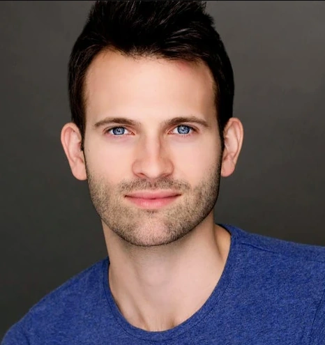 Michael Crouch | Dubbing Wikia | Fandom