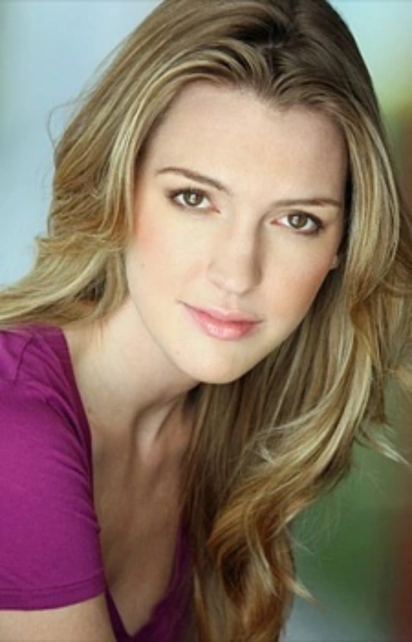 Kayla Carlyle | Dubbing Wikia | Fandom