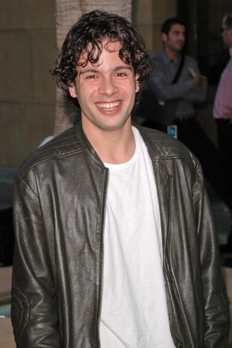 Stuart Stone | Dubbing Wikia | Fandom