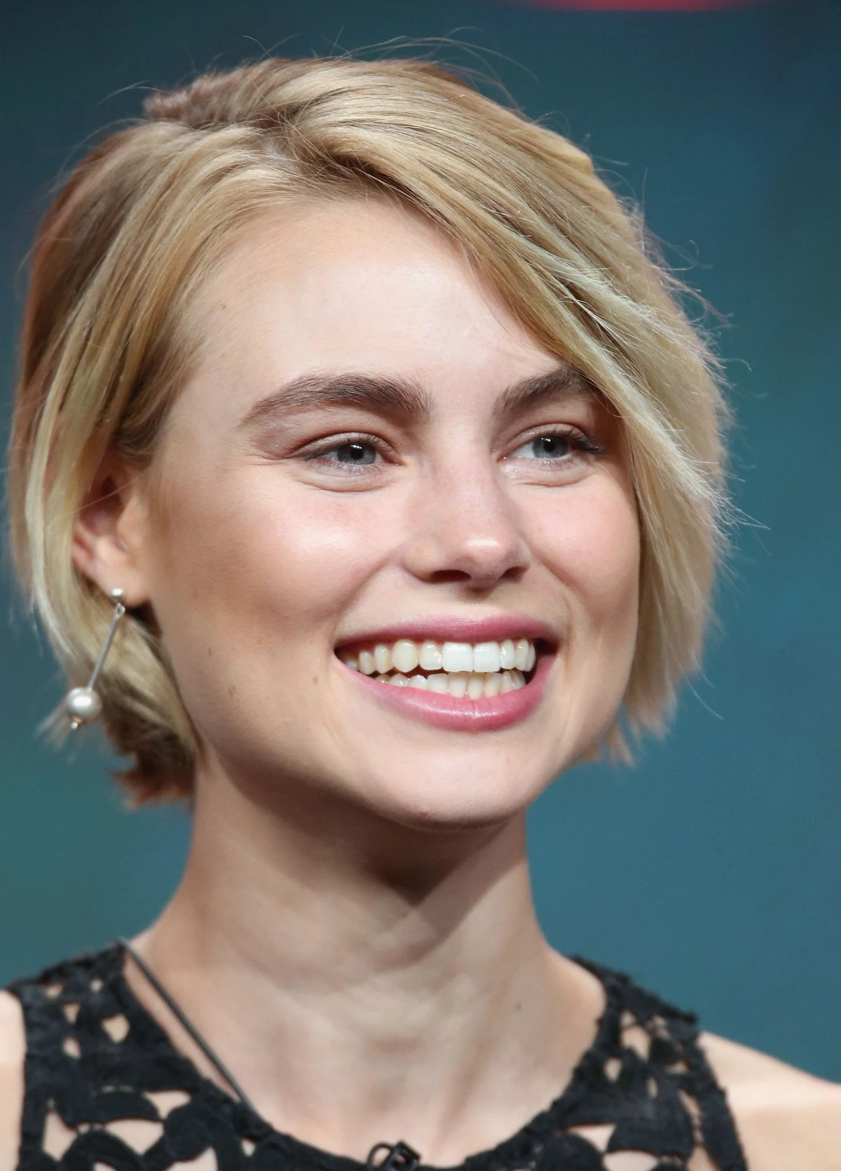 Lucy Fry | Dublapédia | Fandom