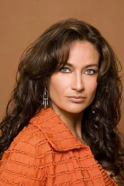 Diana Golden | Dublapédia | Fandom