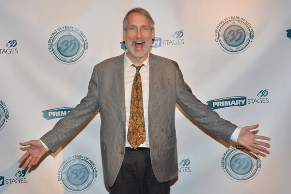 Gregg Edelman | Dublapédia | Fandom