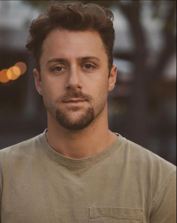 Arthur Garbe | Dublapédia | Fandom