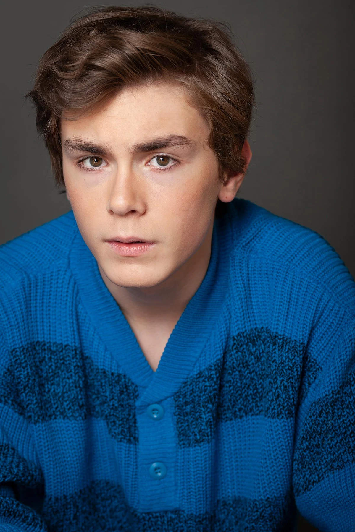 Julian Hilliard | Dublapédia | Fandom