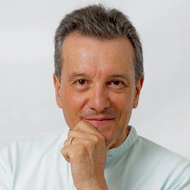 Júlio Franco | Dublapédia | Fandom