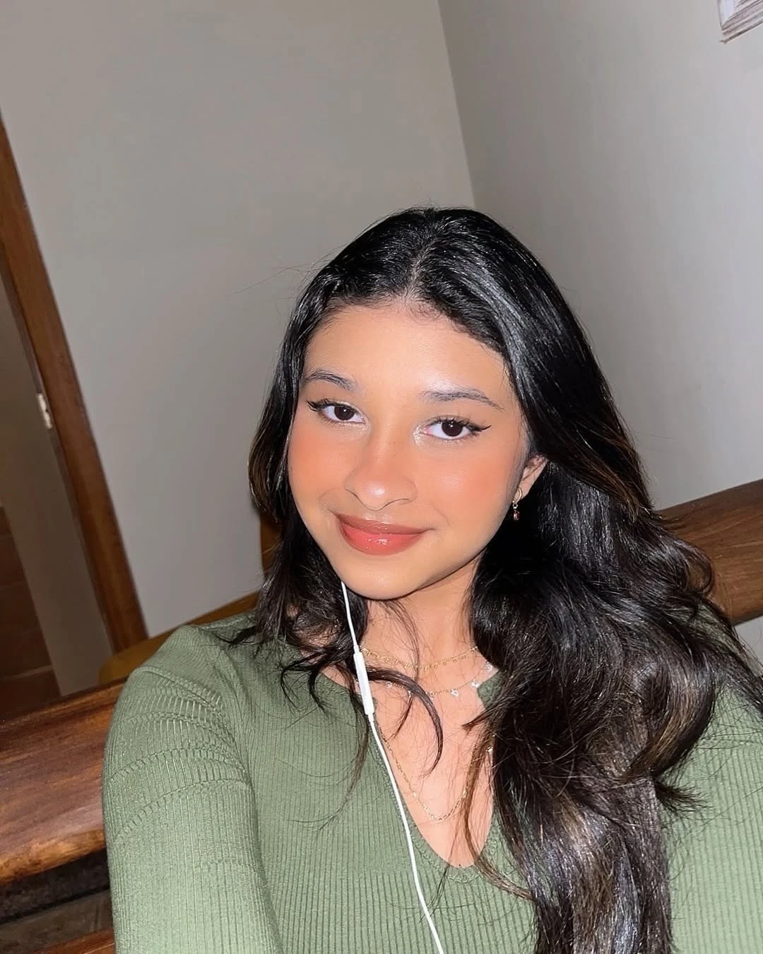 Lorena Lopes | Dublapédia | Fandom