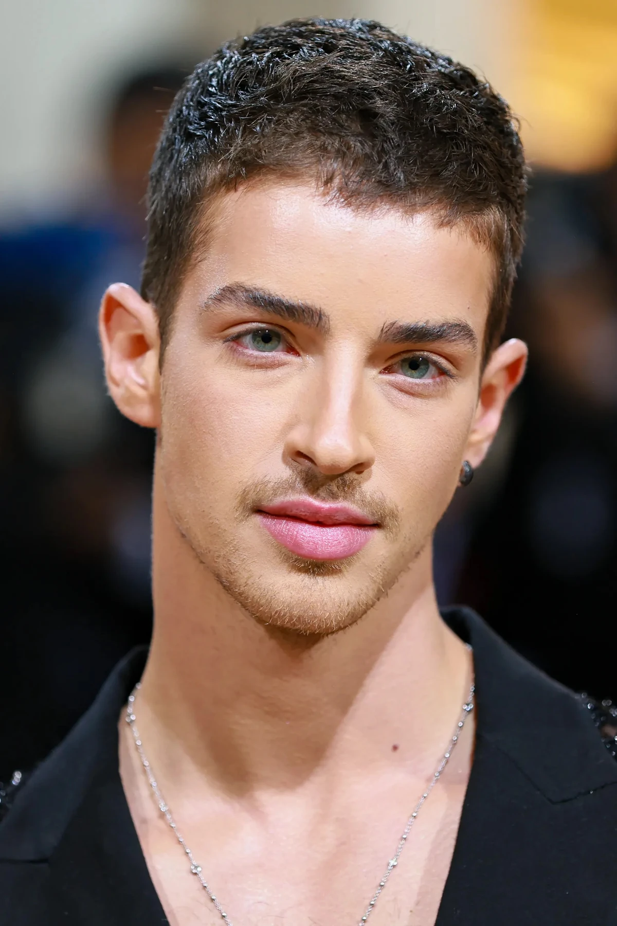 Manu Rios | Dublapédia | Fandom