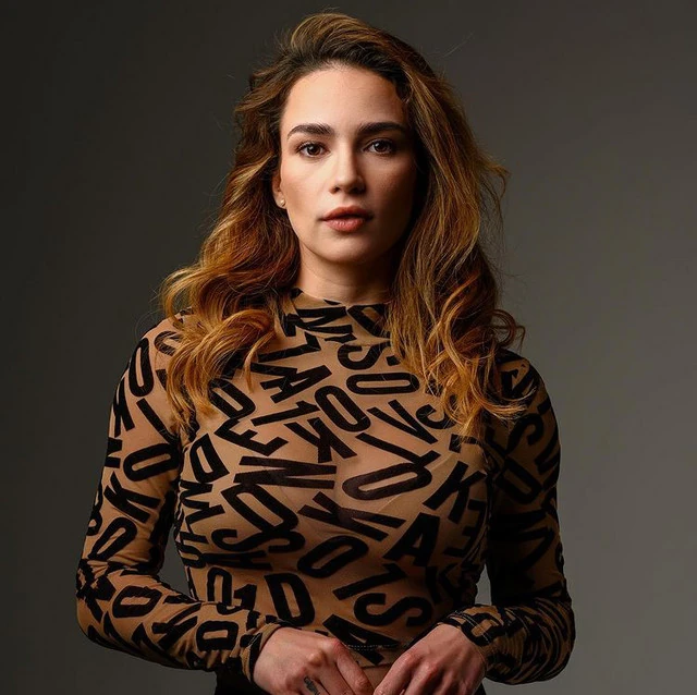 Ara Saldivar | Dublapédia | Fandom