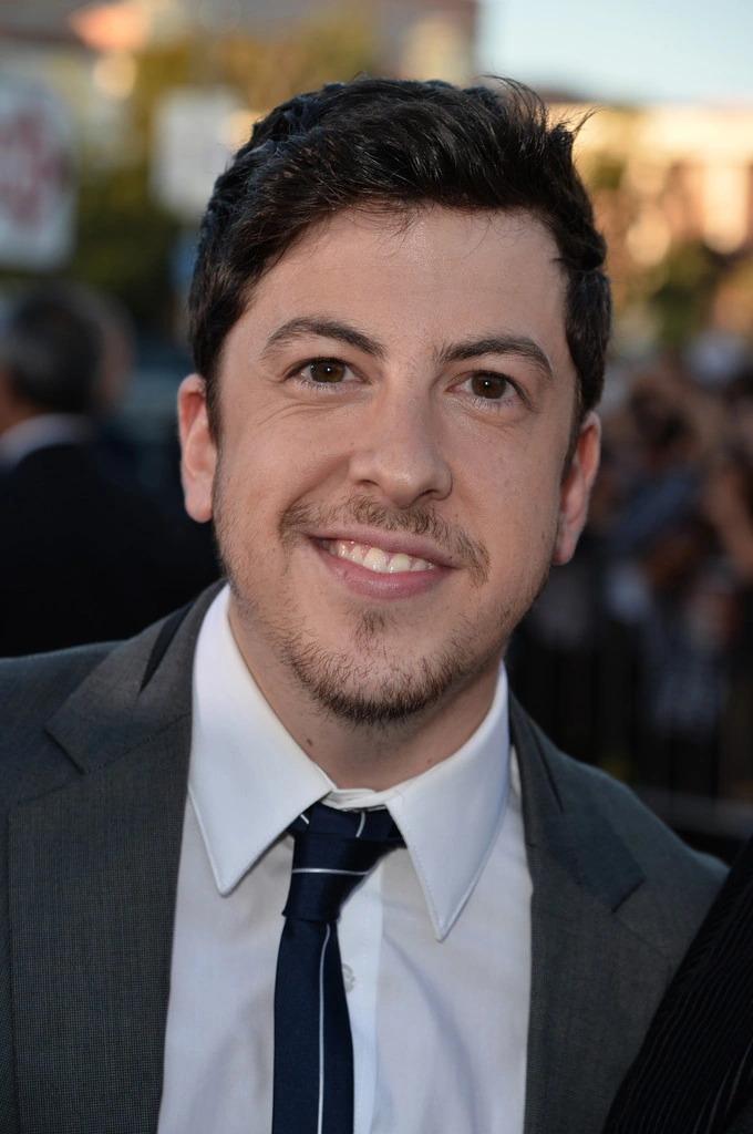 Christopher Mintz-Plasse | Dublapédia | Fandom