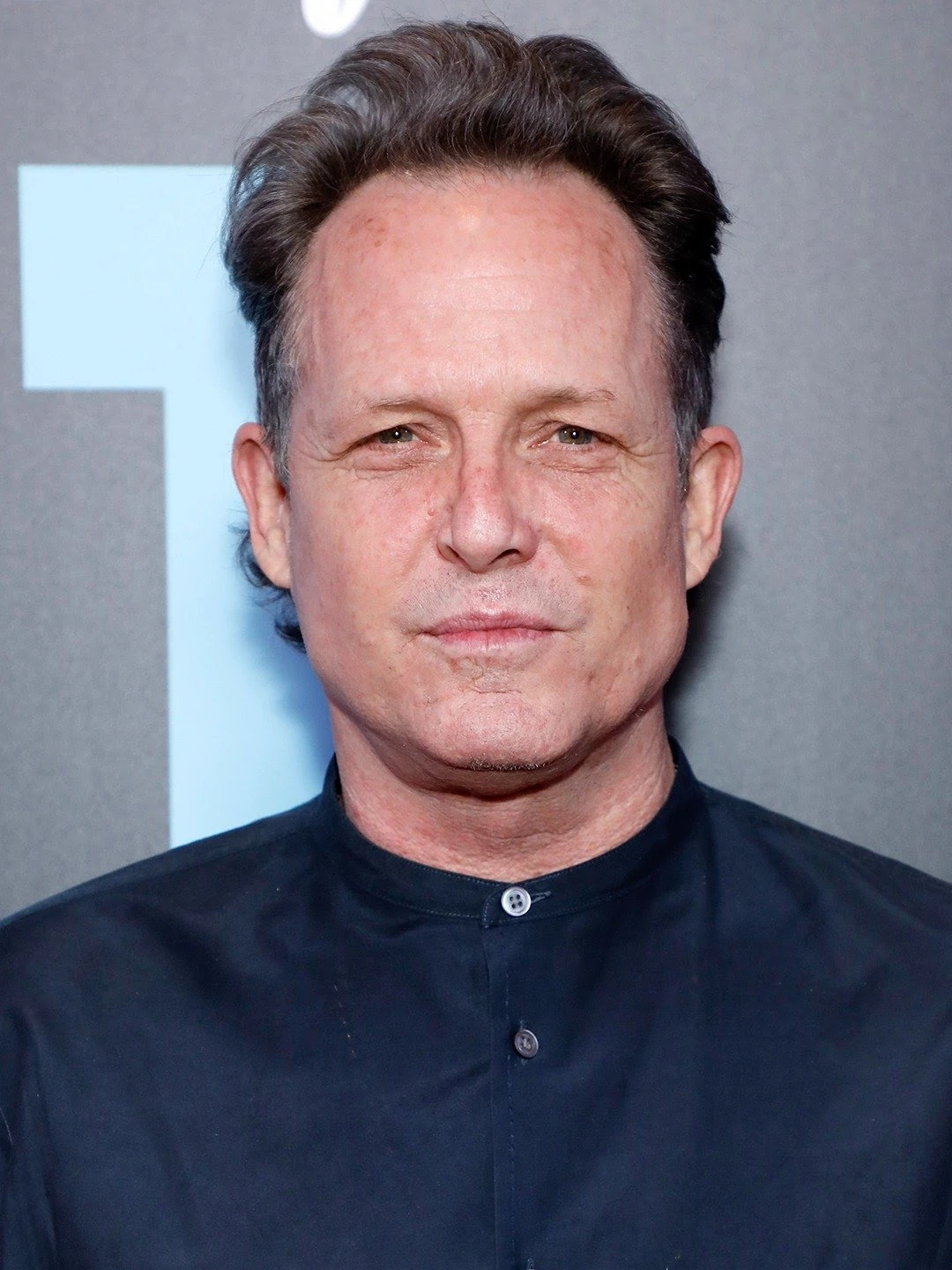 Dean Winters | Dublapédia | Fandom