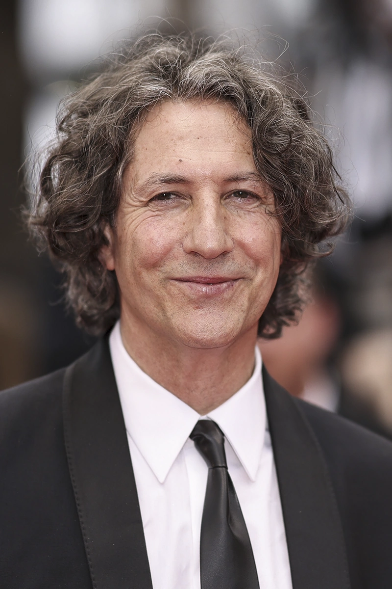 Jonathan Glazer | Dublapédia | Fandom