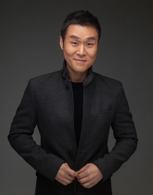 Yoon Kyung-Ho | Dublapédia | Fandom