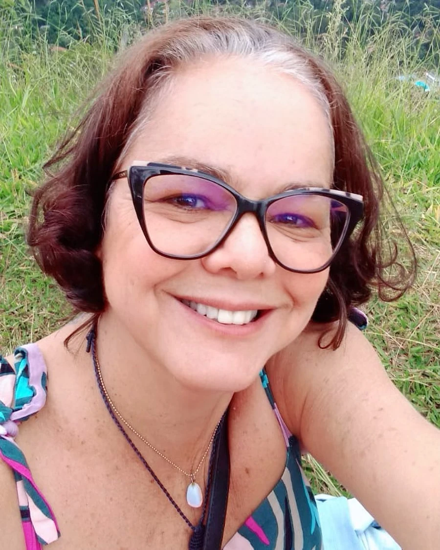 Bia Barros | Dublapédia | Fandom