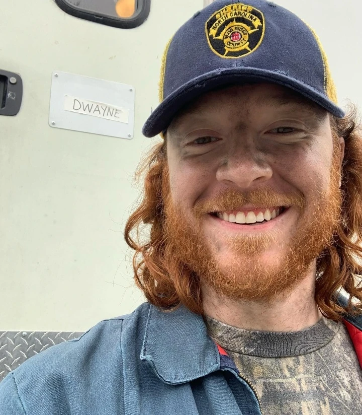 Grayson Russell | Dublapédia | Fandom