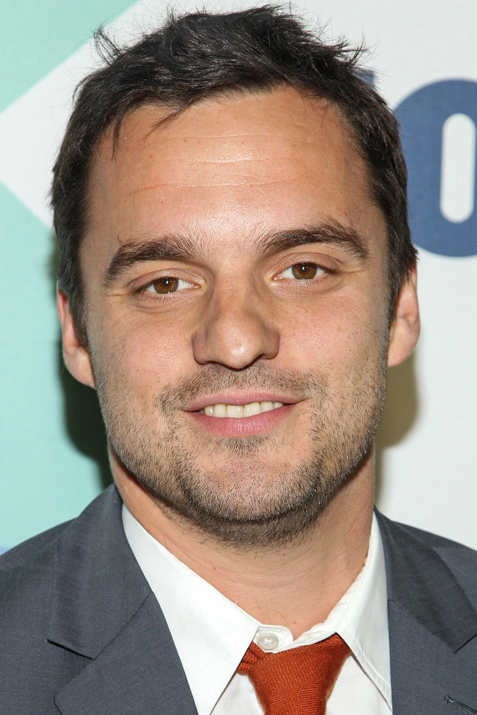 Jake Johnson | Dublapédia | Fandom