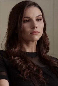 Grace Caroline Currey | Dublapédia | Fandom