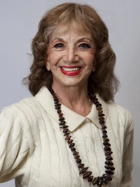 Ana Luisa Peluffo | Dublapédia | Fandom