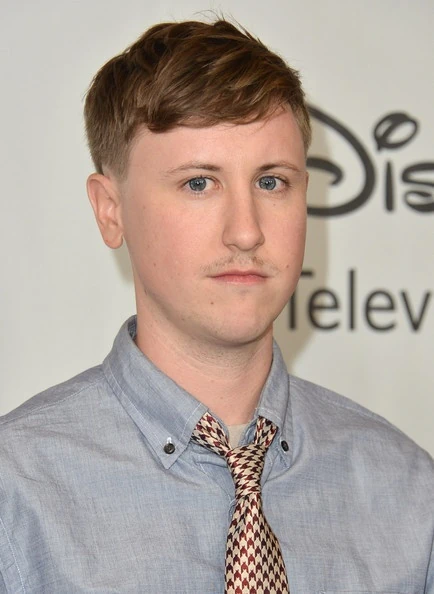 Johnny Pemberton | Dublapédia | Fandom