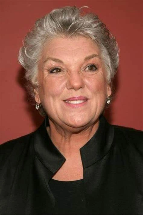 Tyne Daly | Dublapédia | Fandom