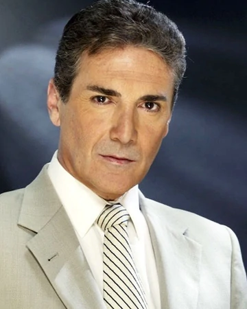 Manuel Saval | Dublapédia | Fandom