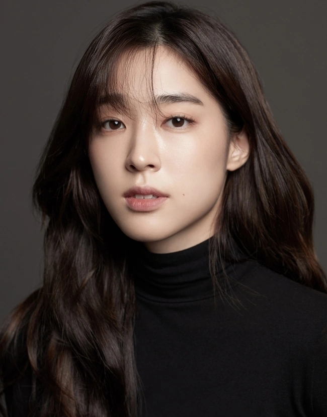 Choi Sung-Eun | Dublapédia | Fandom