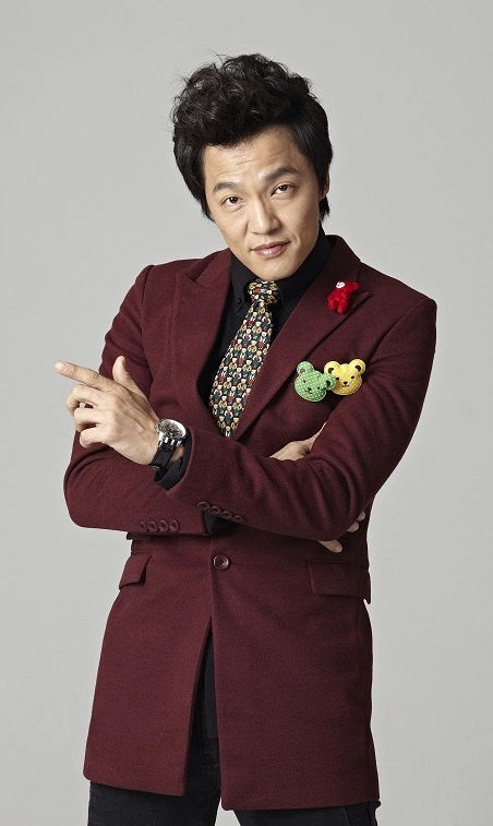Jo Han-Chul | Dublapédia | Fandom