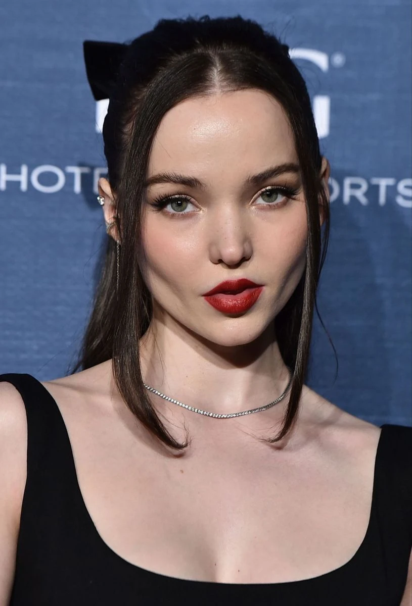 Dove Cameron | Dublapédia | Fandom