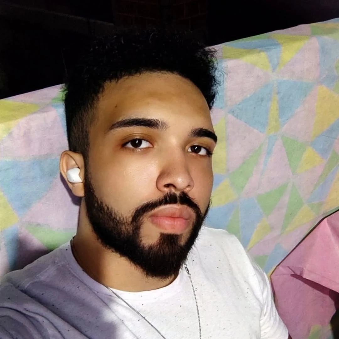 Carlos Muniz | Dublapédia | Fandom