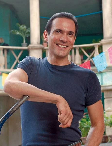 Alejandro Ruiz | Wiki Dublagem | Fandom