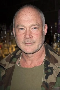 Ewan Stewart | Wiki Dublagem | Fandom